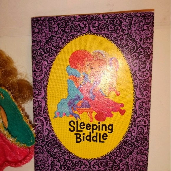 Mattel Disney | Accents | Sleeping Beauty Vintag Little Kiddle Doll And ...